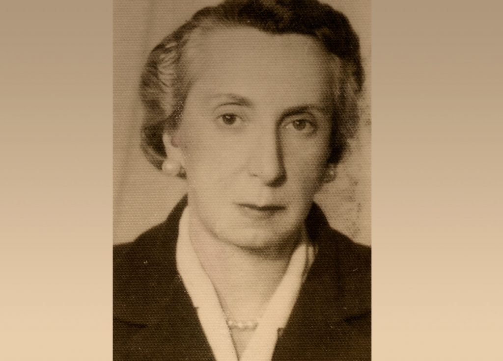 Homenaje Mercedes Rodrigo - COPCantabria - Colegio Oficial de ...